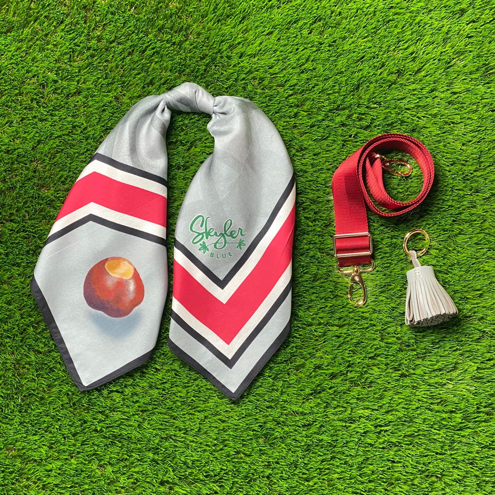 The Columbus Accessory Package